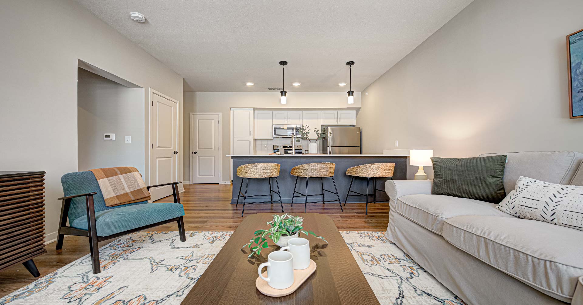 Apartment Photo Gallery | The Edge Apartments